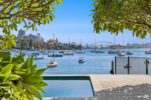 Businessman to sell $12.5 million Point Piper unit to help form a car ...