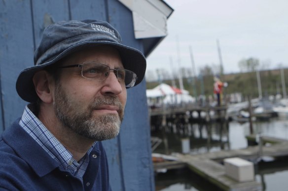 Documentary Subject uses The Staircase, Capturing the Friedmans, The ...