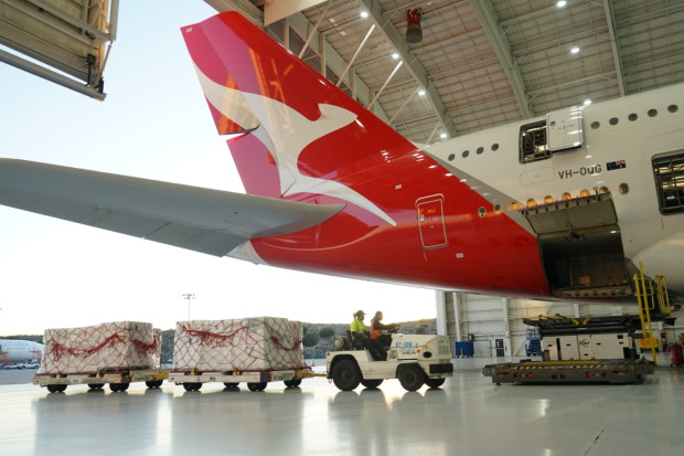 Qantas locked in new legal battle with US workforce in Californias as ...