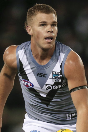 Hinkley says Dan Houston has built his midfield career the right way