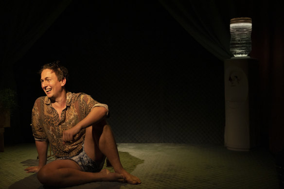 End of. review Griffin Theatre with Ash Flanders