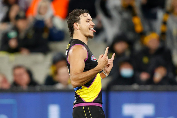 AFL 2022 round 14 LIVE updates: Richmond Tigers v Carlton Blues, scores ...