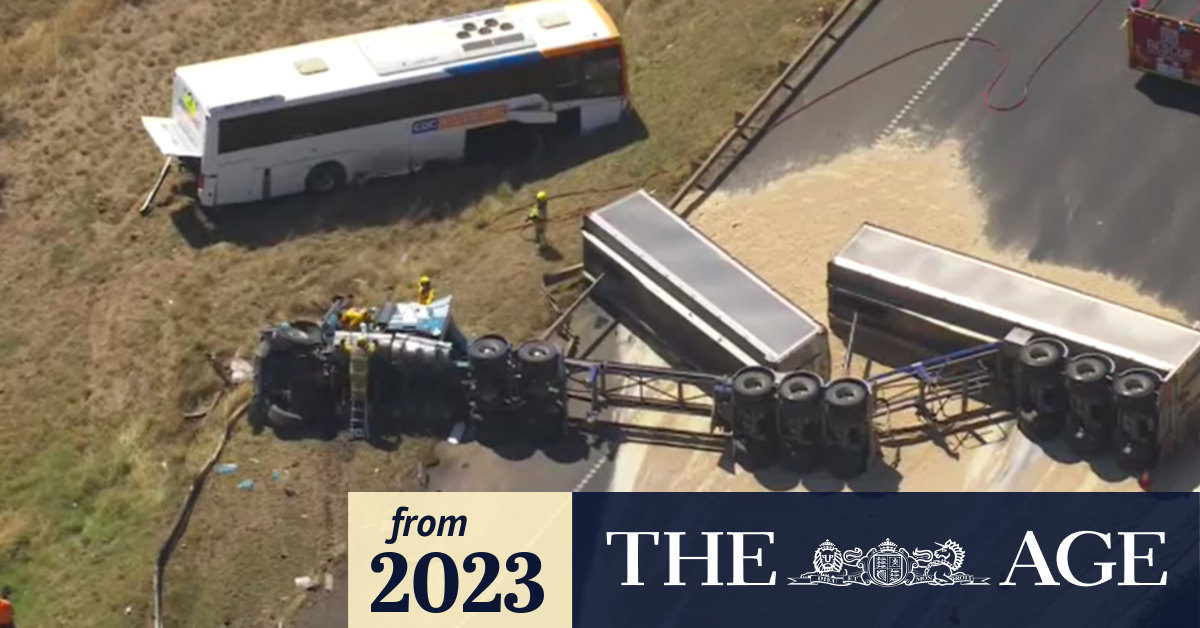 Commuter chaos in western Melbourne after truck rollover and bridge strike