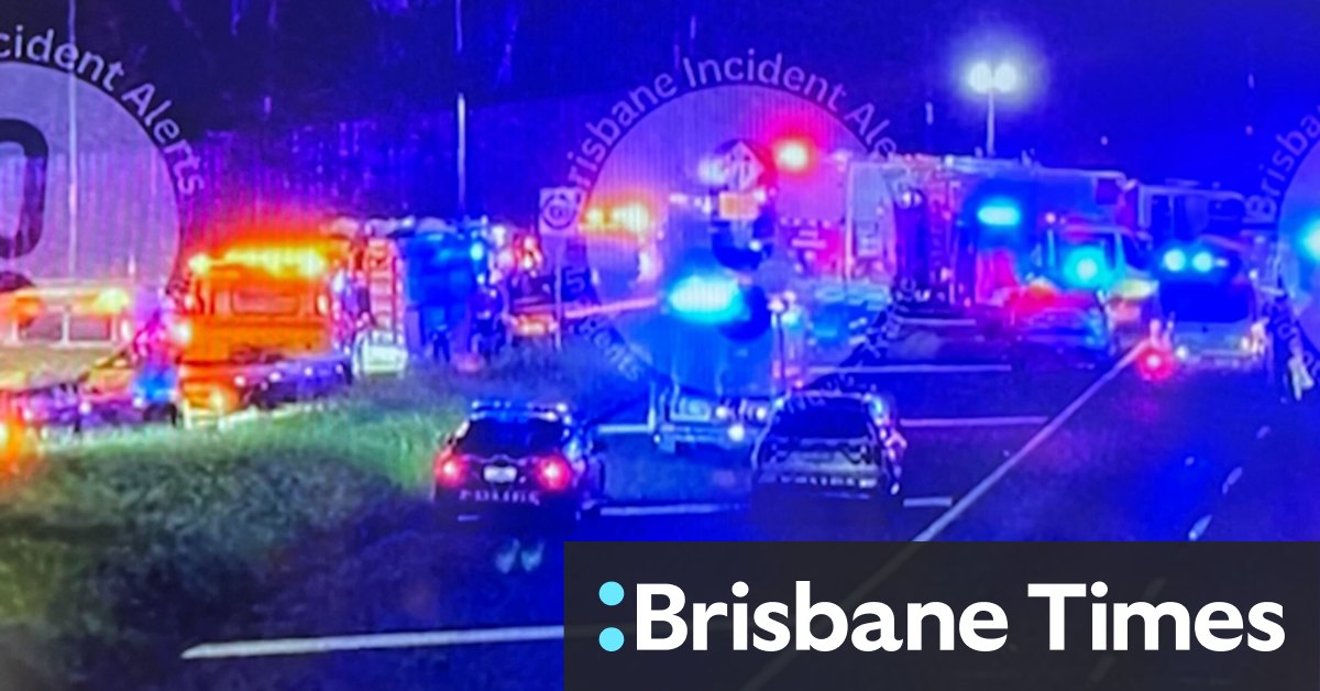 Bald Hills crash: Woman dies, 10 injured after collision on Gympie ...