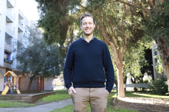 Call to fix $1b state school funding shortfall