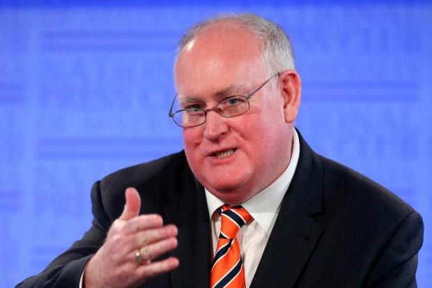 Christine Holgate: Entire Australia Post board called before Christine ...