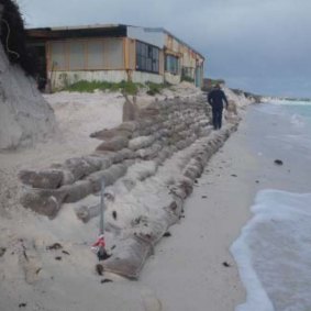 As ocean's edge laps at WA's Wedge shacks, state acts on retreat plan