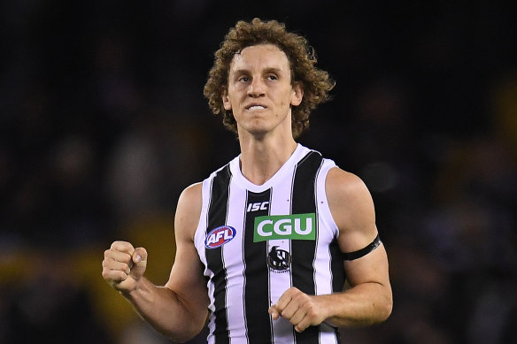 AFL 2020: Collingwood Magpies re-sign Chris Mayne