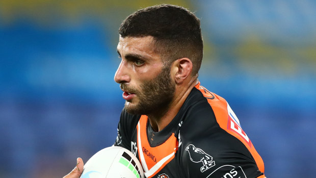 NRL 2022: Wests Tigers ‘Terminator’ Alex Twal a tackling machine