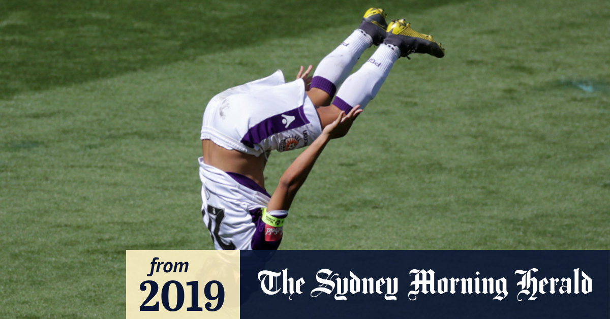 Sam Kerr's hat trick ends Victory dream, puts Glory into grand final