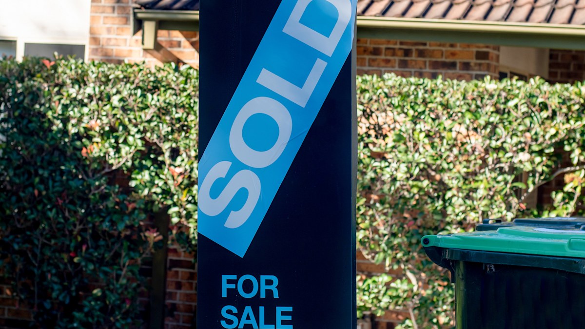 Underquoting at auctions to see real estate agents fined heavily in new ...