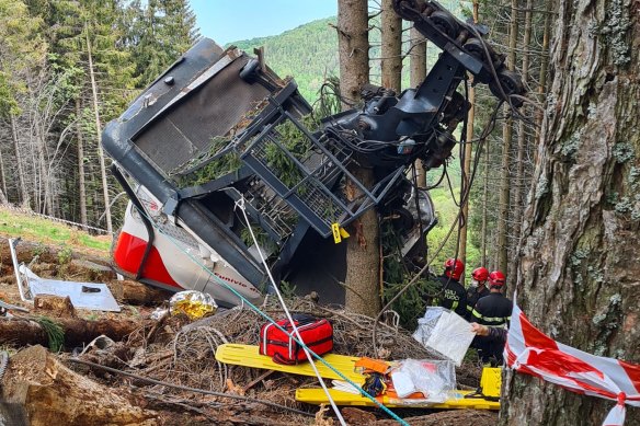 Italy cable car accident: 14 passengers killed in nation’s north