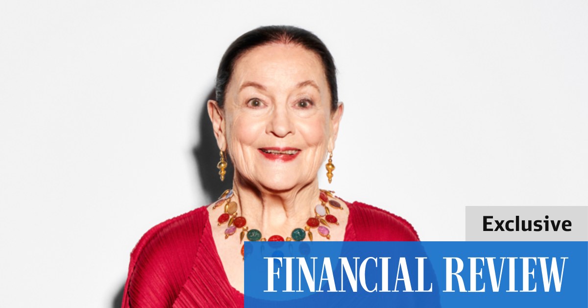 Anne Schofield gives $2 million jewellery collection to Powerhouse Musuem