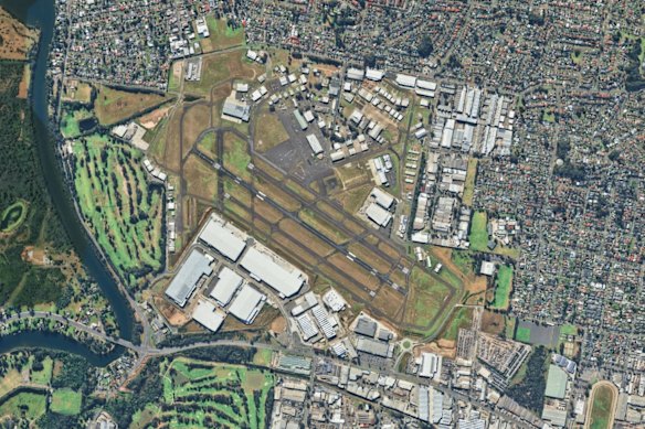 Bankstown Under Threat - PPRuNe Forums