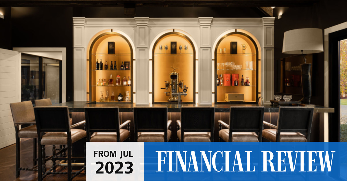 House prices: JLL Hotels executive’s mansion to test Brisbane’s $20.5m ...