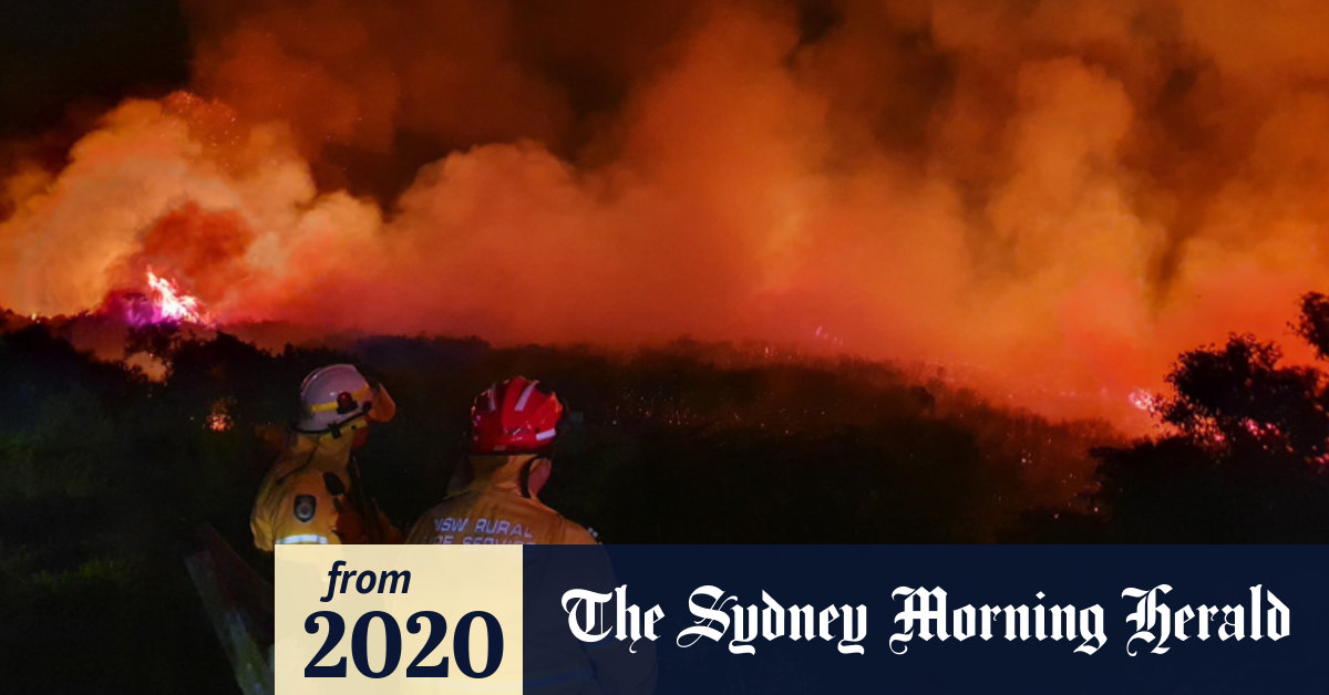 Bushfire at Manly's North Head contained after backburning, rain: RFS