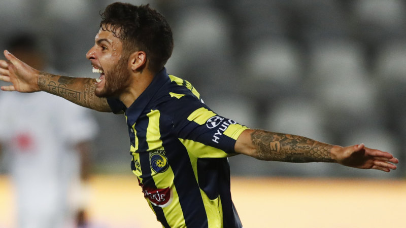 New rule sees Sydney grab De Silva on loan from Mariners