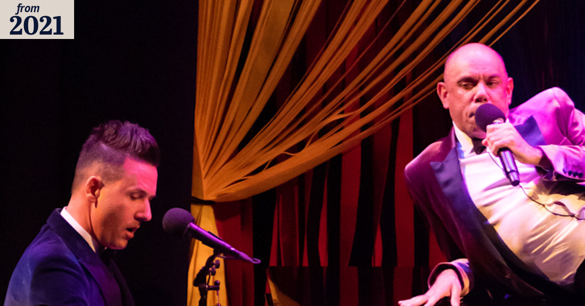Steven Oliver is a sextuple threat in new cabaret