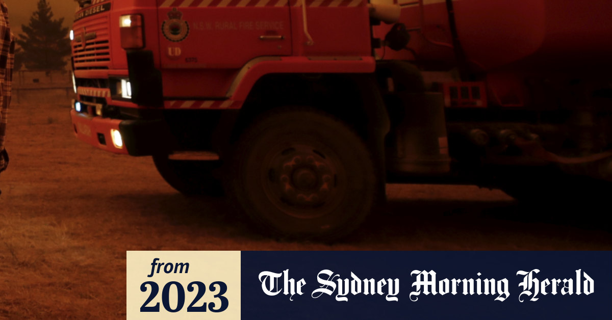 Emergency alert system to message all phones near natural disasters