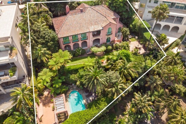 Sydney Luxury Property: Waterhouse family lists Rose Bay mansion Villa ...