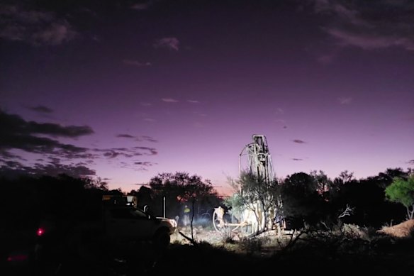 Critica Mid West met-work yields high-grade rare earths boost