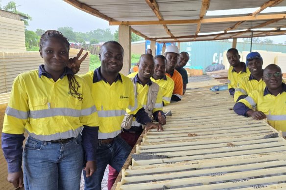 Aurum nails top hit of 1m at 150.5g/t gold at West African project