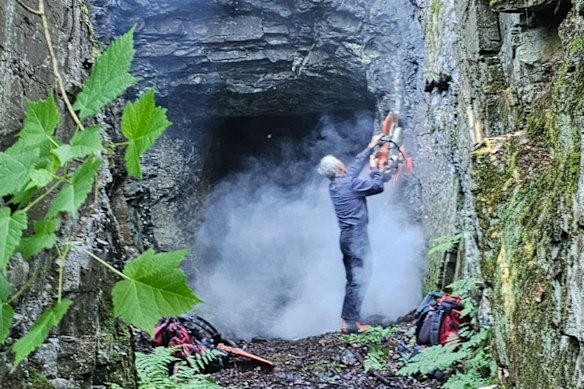 Olympio stock doubles on 12.2g/t gold hit in Canada