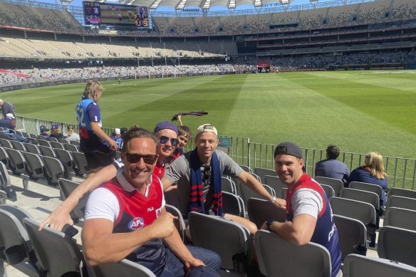 AFL grand final border breacher Mark Babbage spared second prison term