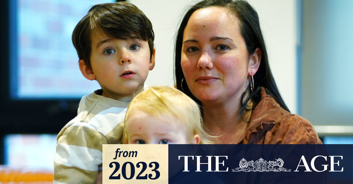 Free kinder Victoria: Parents pay $160 to ensure spot amid high demand
