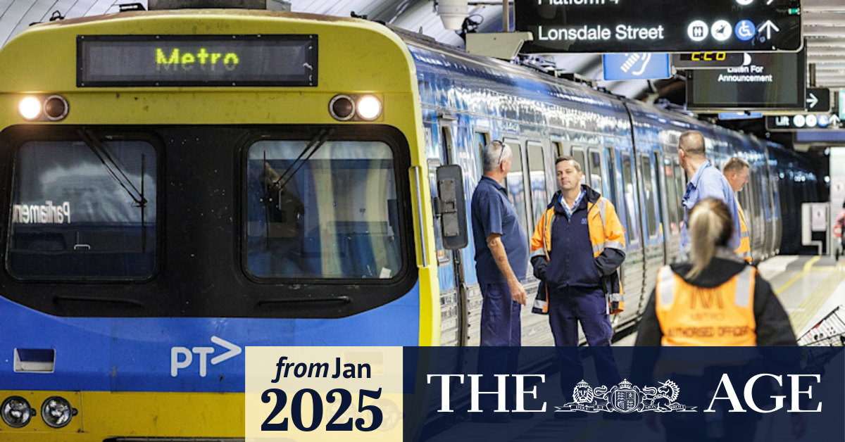 Melbourne train delays: False alarm triggers Parliament train station ...
