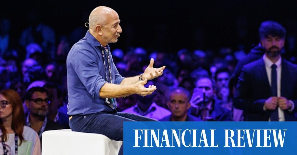 Jeff Bezos says AI spending boom is a bubble that will pay off