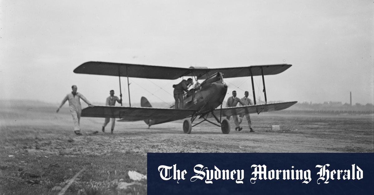 From the Archives, 1930: Long-distance aviator welcomed in Sydney
