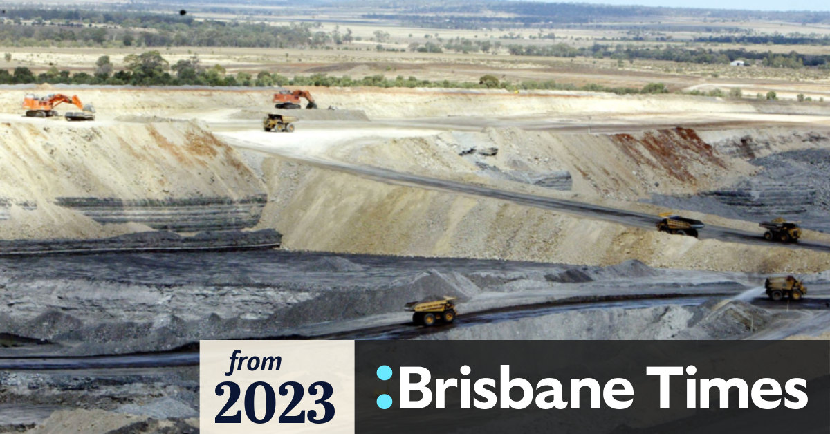 Fiery new round in years-long battle for controversial Qld mine begins
