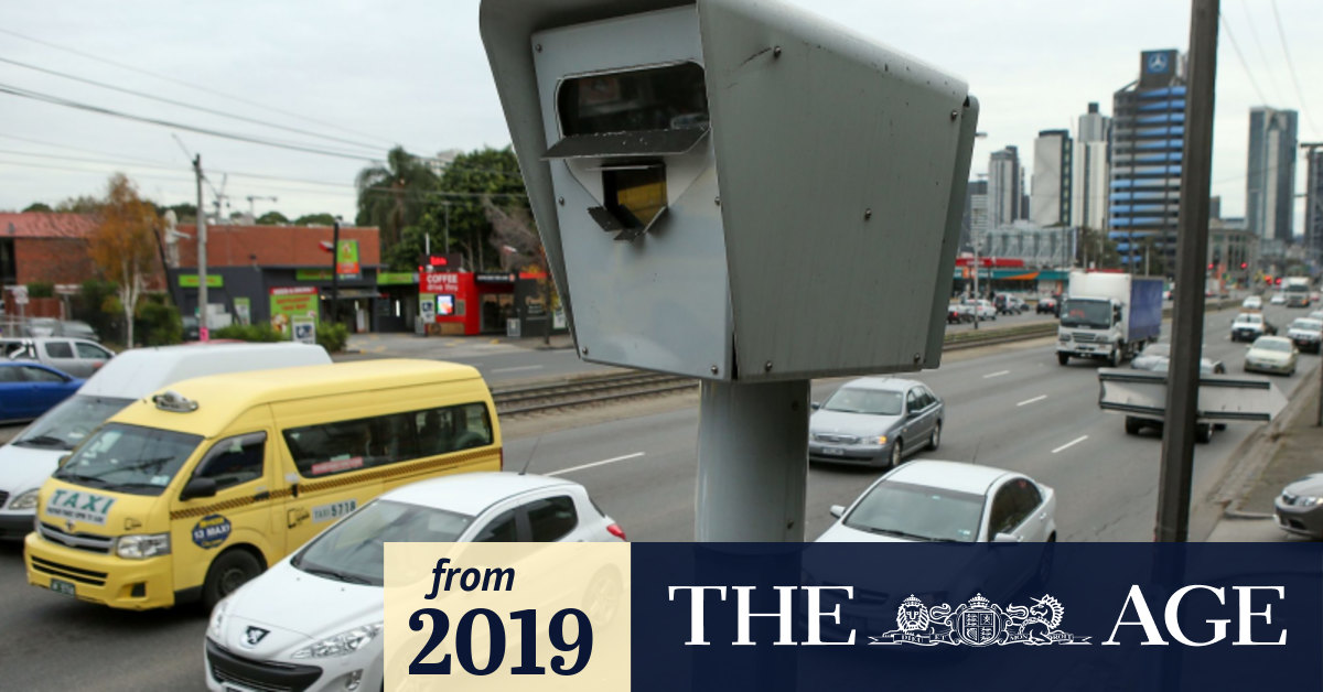 Victoria Police to warn drivers about speed cameras as pay fight escalates