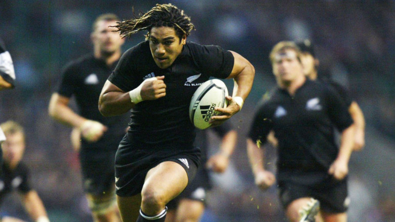 World XV rugby team beat Japan in Osaka