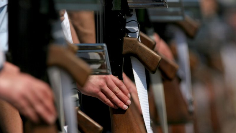 'Thousands' of AK-47 assault rifles could be in Australia, experts say