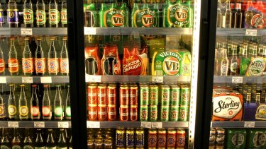 The link between alcohol ads and risky drinking in Australian teens