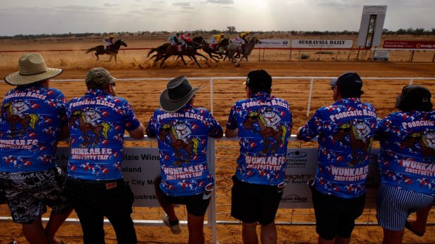 Pooncarie celebrates local race day despite drought