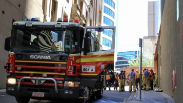 Firefighters evacuate unit complex in Brisbane's north