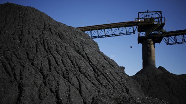 BHP share price: Mining giant to offload more coal mines as half-year ...
