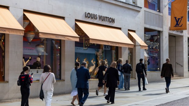 CTT ASX Cettire shares fall as CEO Dean Mintz says demand remains soft ...