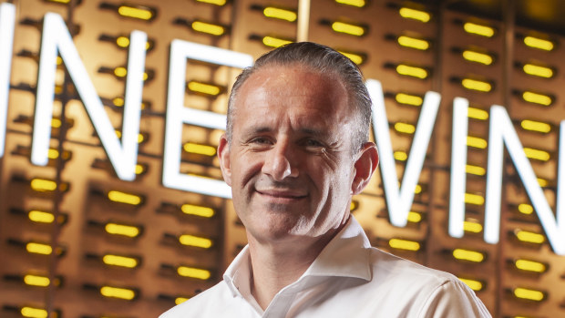 Woolies gets $12b Endeavour Drinks show on the road