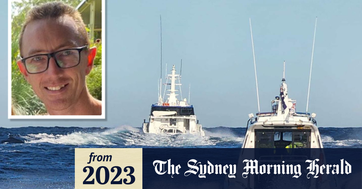 Large scale sea search for fisherman missing off Hunter coast