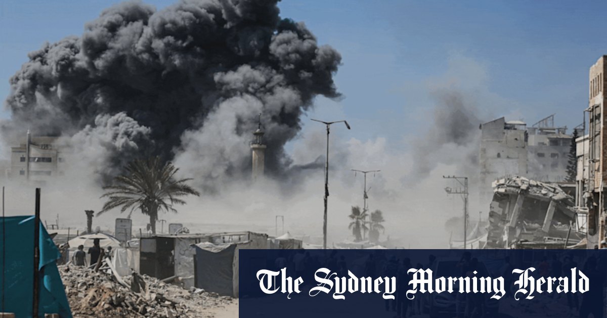 Gaza war: Israel announces humanitarian area in Khan Younis