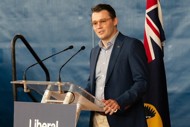 simon howard deloitte