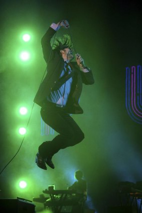 Locked-down Jarvis makes a song and dance