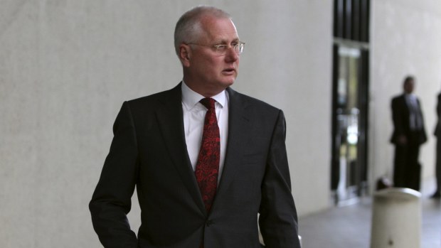 Christian Porter appoints Bret Walker SC as part of top tier legal team ...