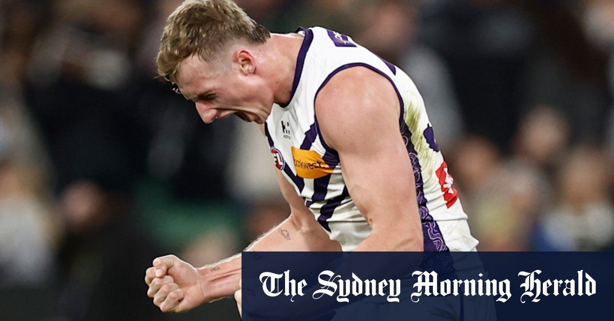 Fremantle Dockers Secure Historic MCG Victory Over Collingwood Magpies ...