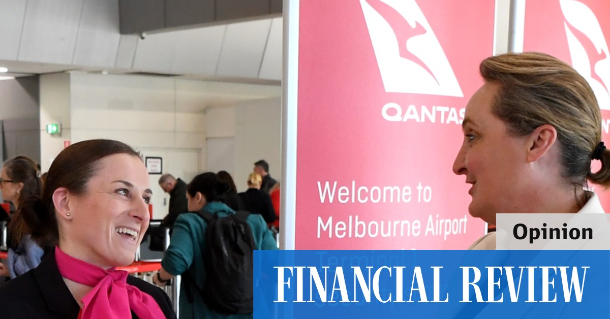 Qatar decision: Qantas crash landing in Canberra
