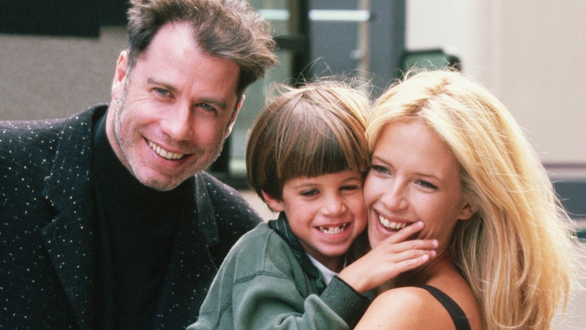 John Travolta dedicates directorial debut to late wife Kelly Preston ...